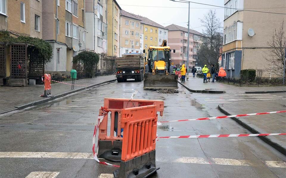 Gheorghe Rotar: "Lucrările de modernizare din cartierul Eroilor, în grafic"